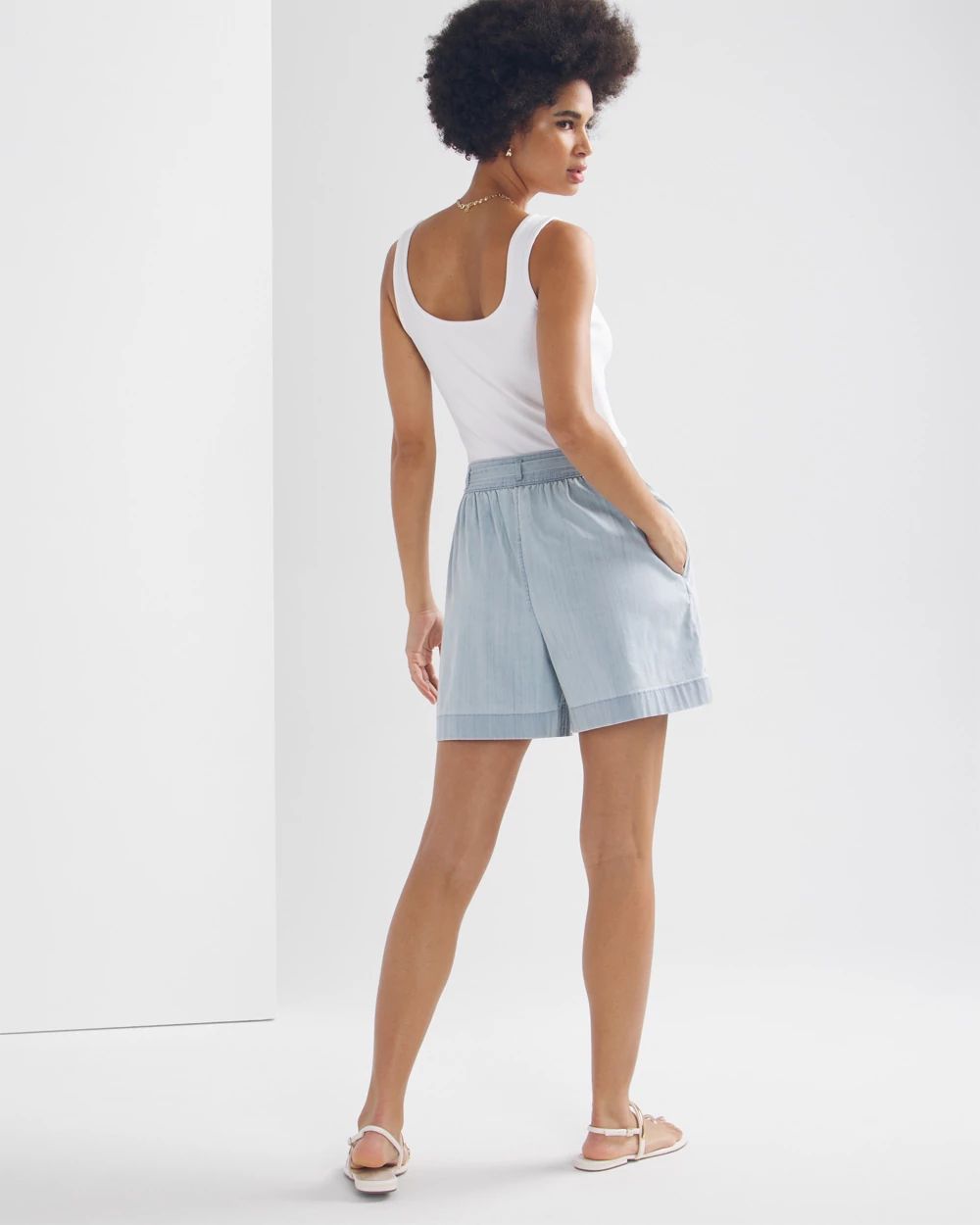 Extra High-Rise Fluid 5-Inch Shorts | White House Black Market